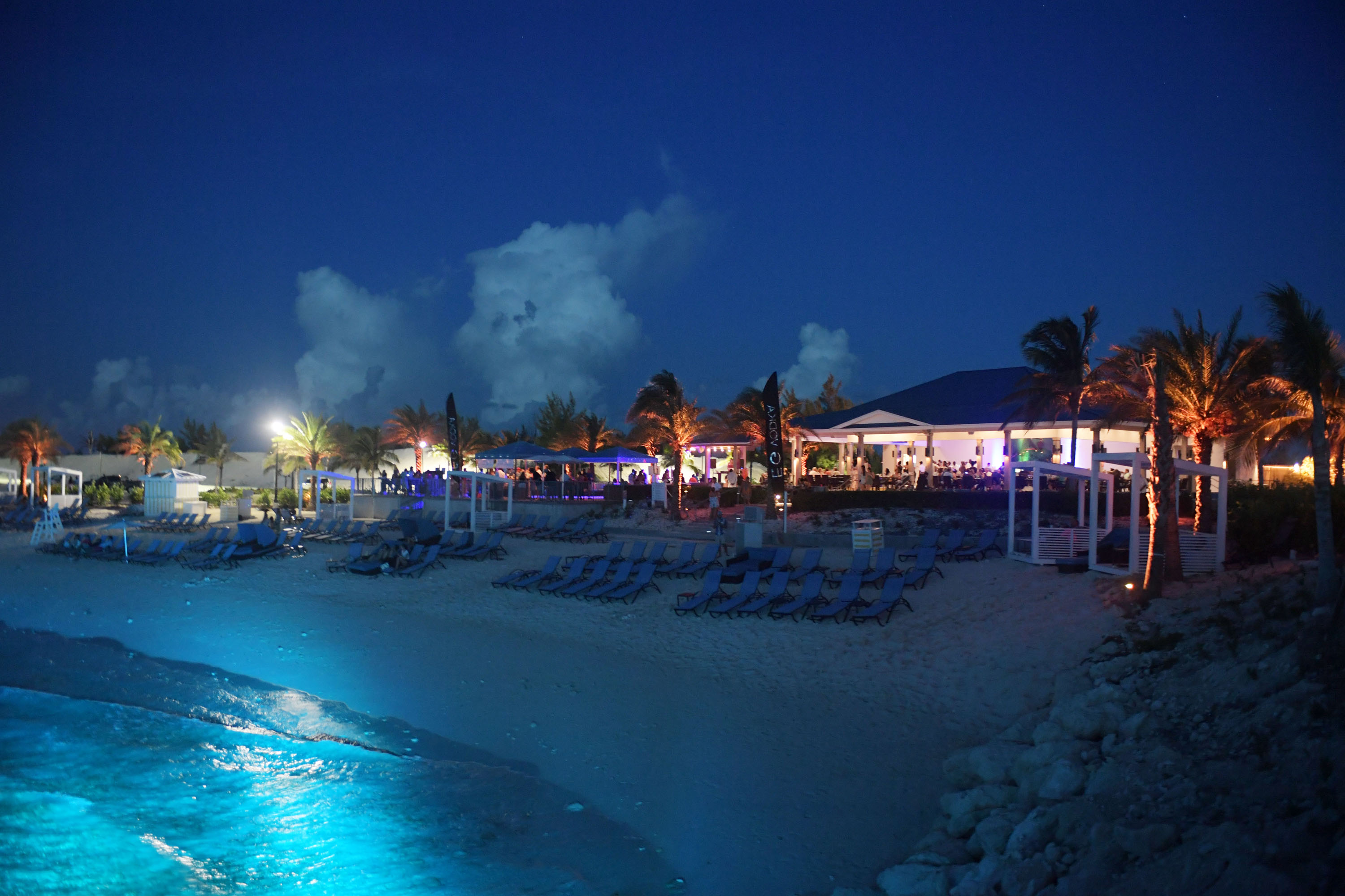 Luna Beach Bimini at Resorts World Bimini Hosts Shipwrecked in Bimini ...